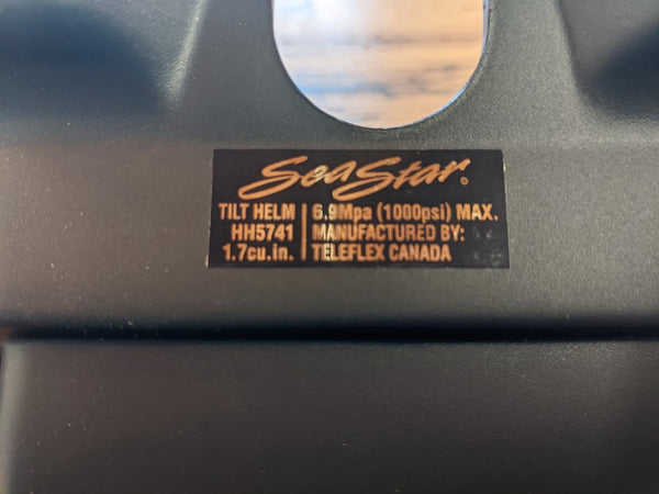 Teleflex Seastar HH5741 1.37 Hydraulic Tilting Helm Pump - Brand New ...